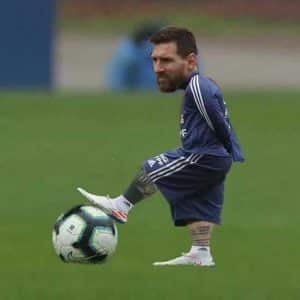 Pequena coletânea de imagens do MINI MESSI